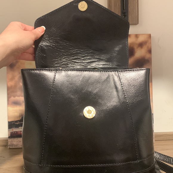 Divina Firenze | Bags | Divina Firenze Animal Print Flap Leather ...